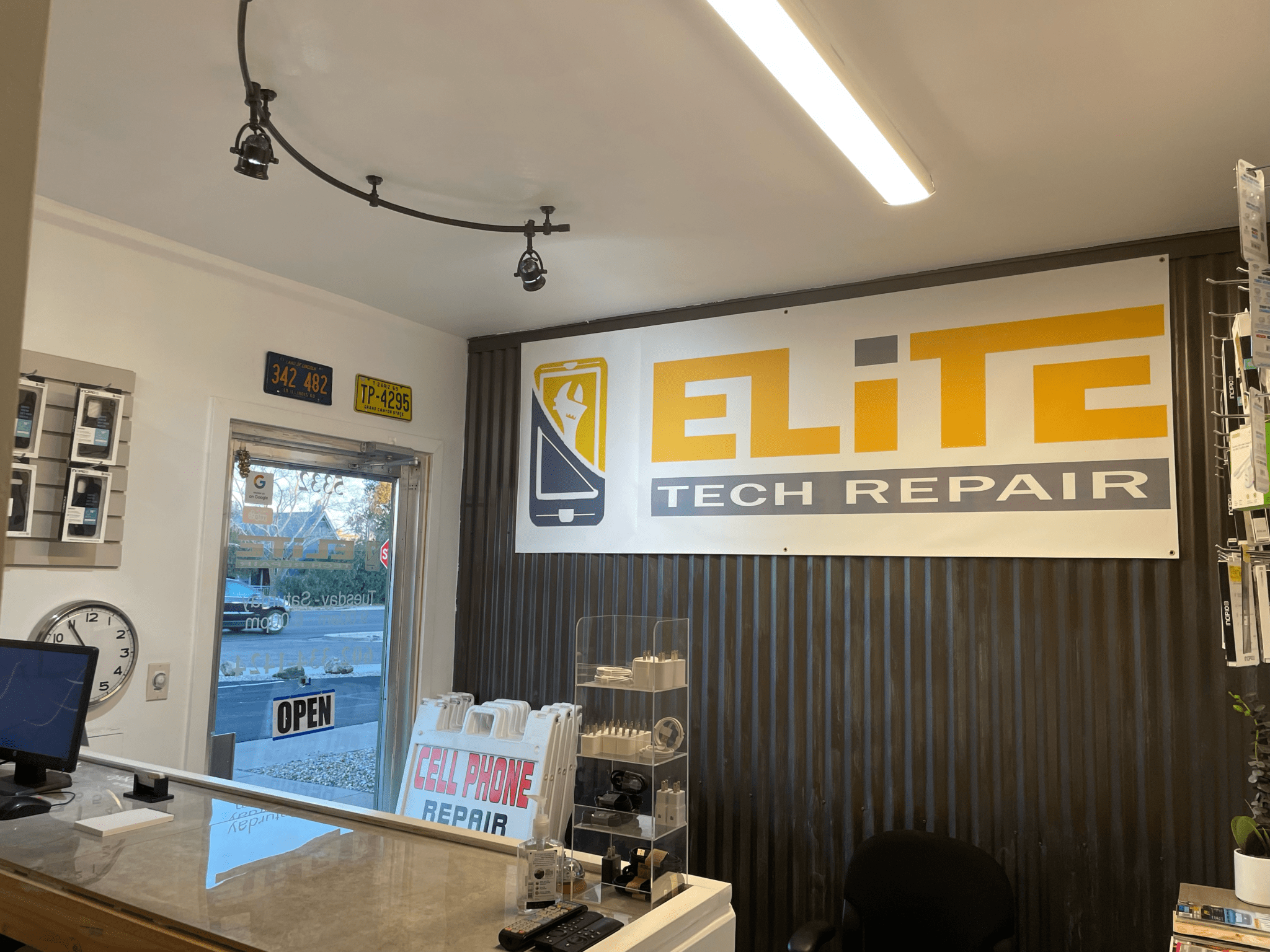 Fast & Reliable Cellphone Repair Services at Elite Tech